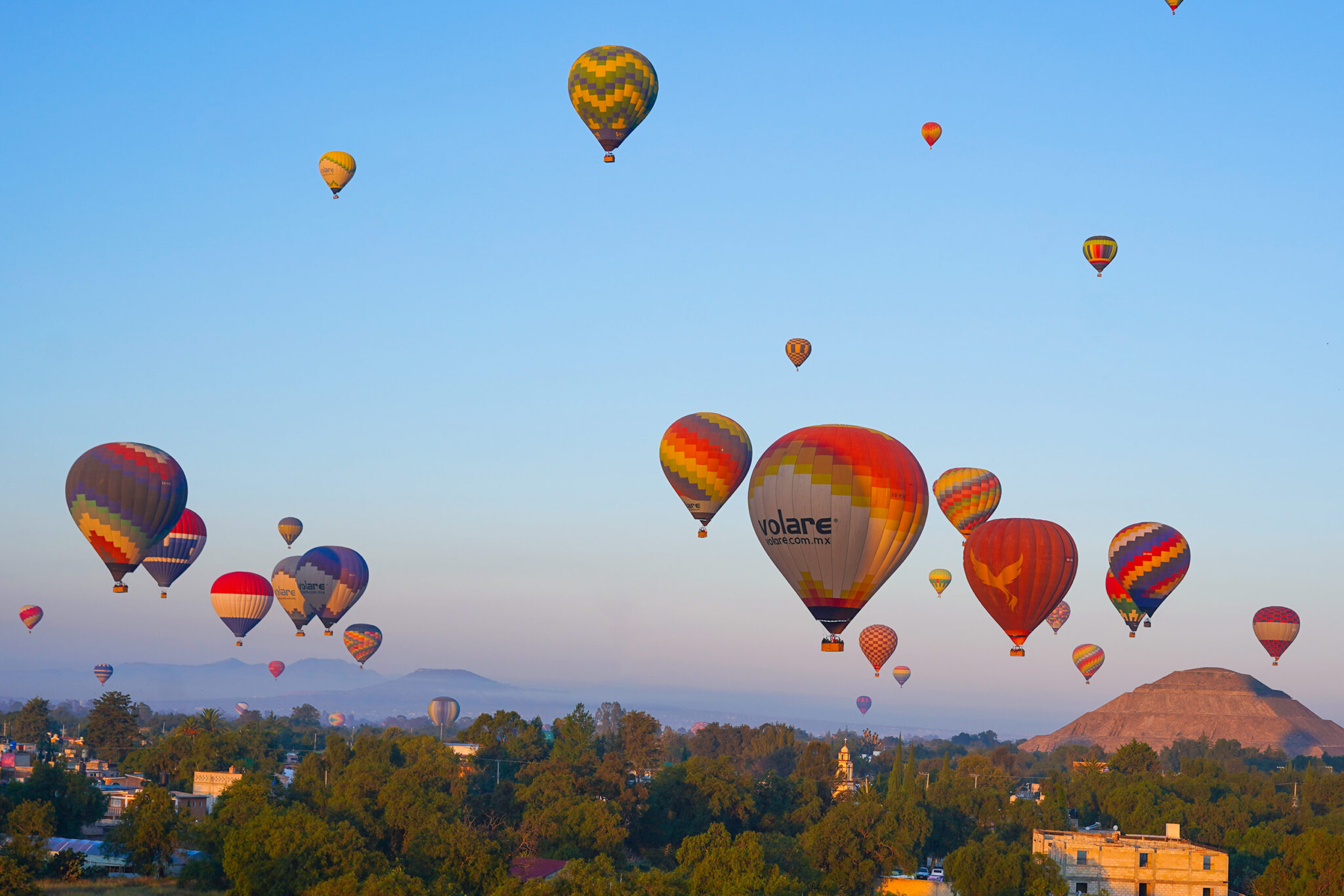 Balloon Flights near Mexico City | Volare Hot Air Balloons 🥇